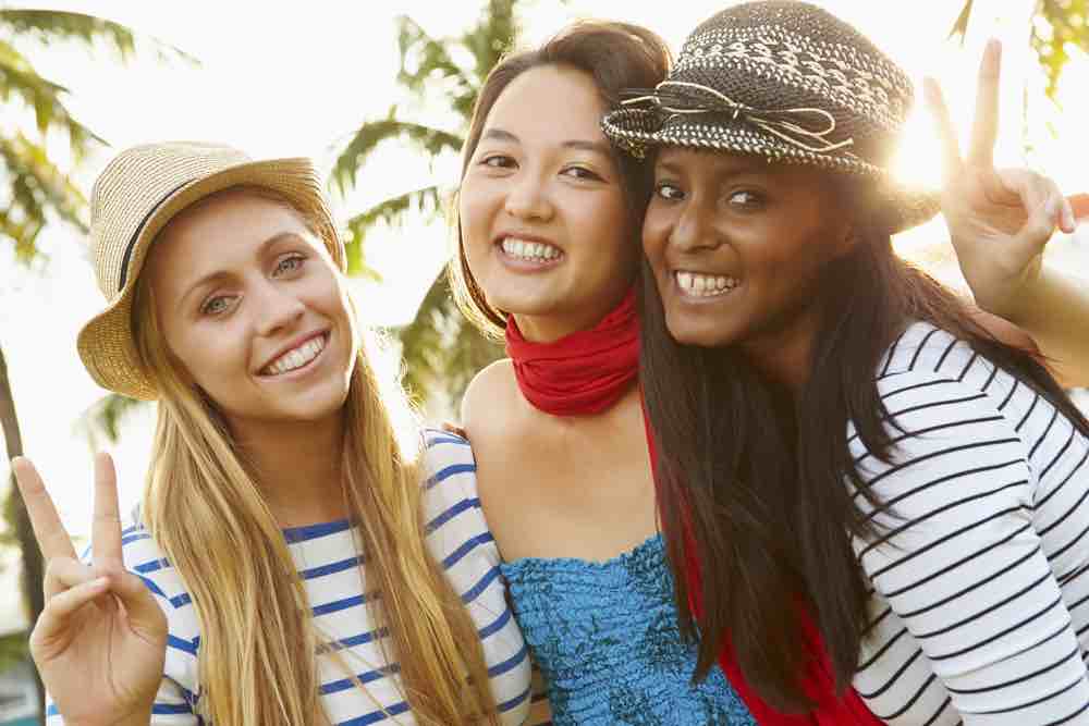 Les amitiés sont des bénédictions qui nous aident à guérir l'âme.