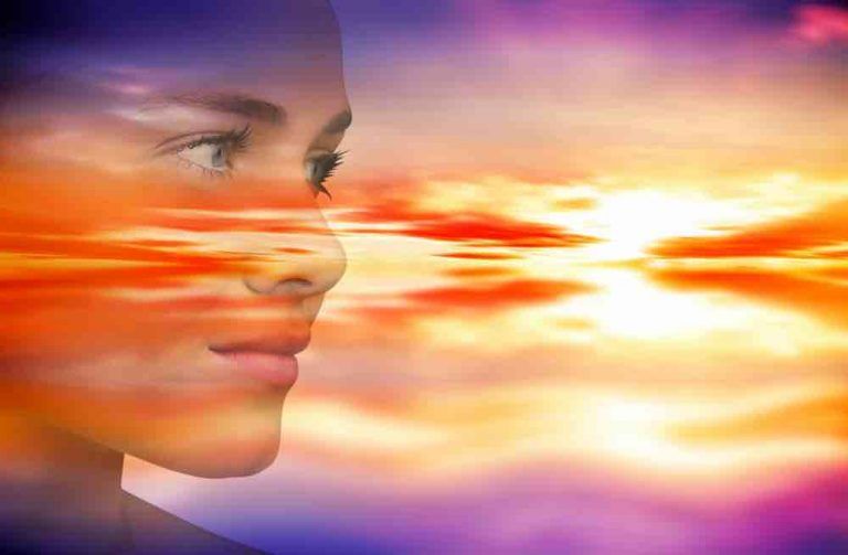 Comment embrasser tout votre être et embrasser une autre âme de la même ...