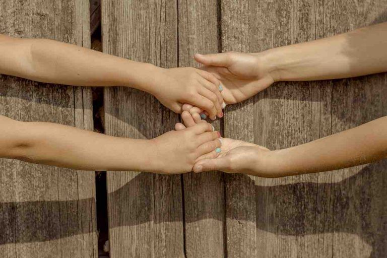 Test de personnalité : Découvrez ce que la forme de vos mains et vos ...